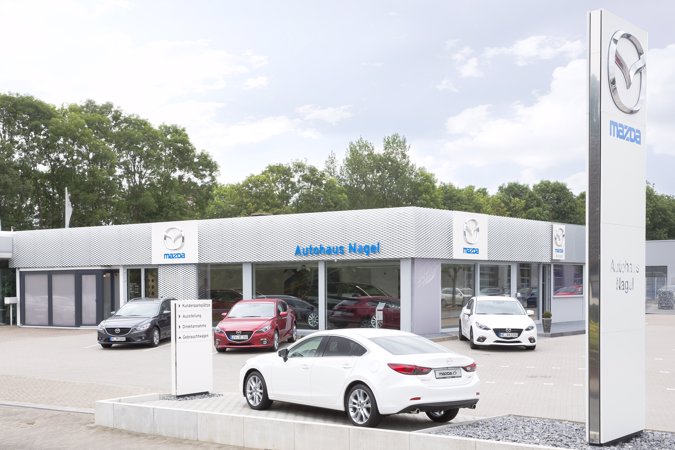 Mazda modernisiert Autohäuser